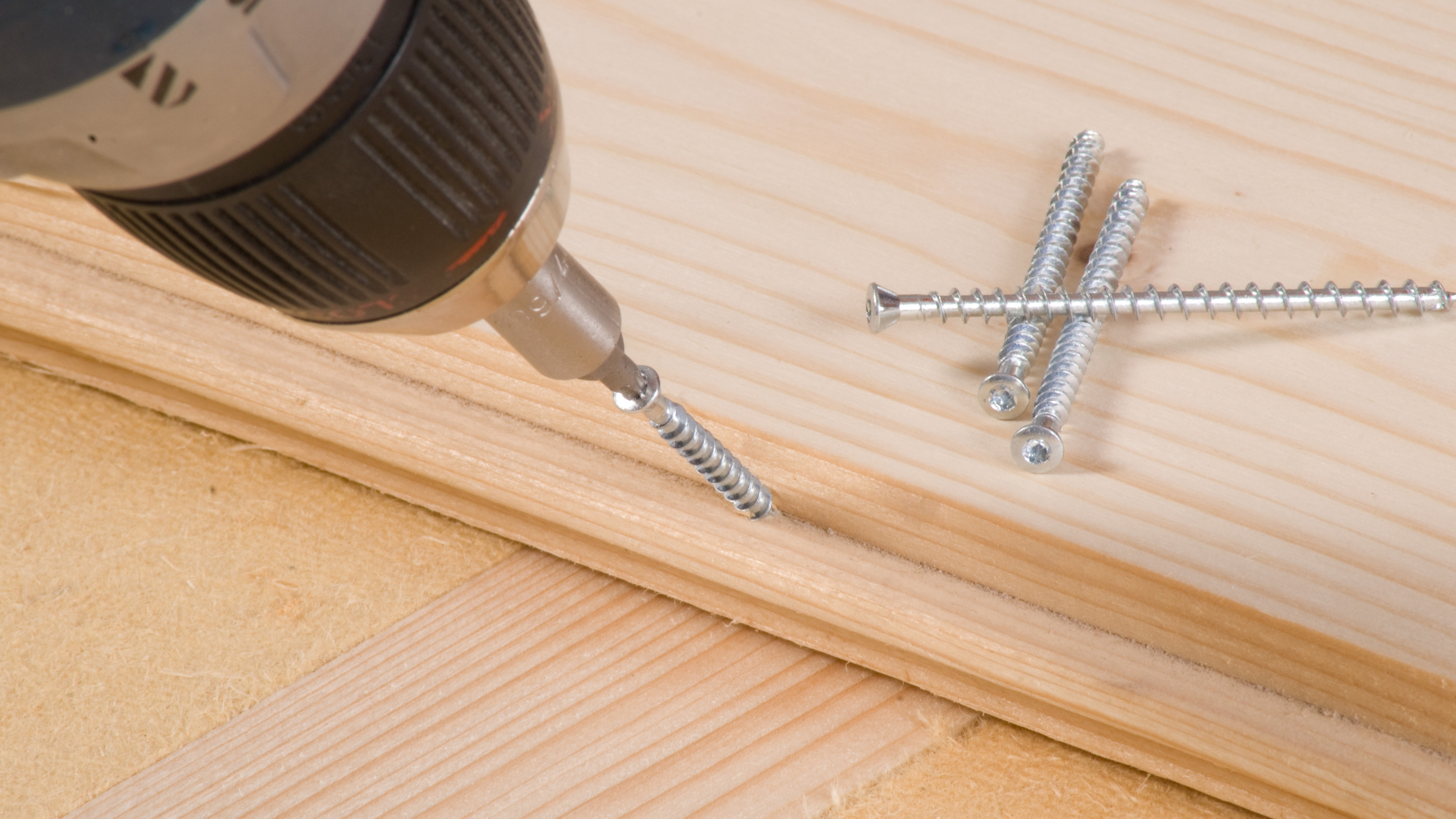 Kerto Ripa vloer-en dakelementen voor grote overspanningen - Bouwproducten