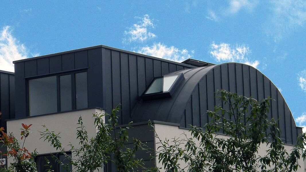 RENOLIT ALKORPLAN design dakbanen - Bouwproducten