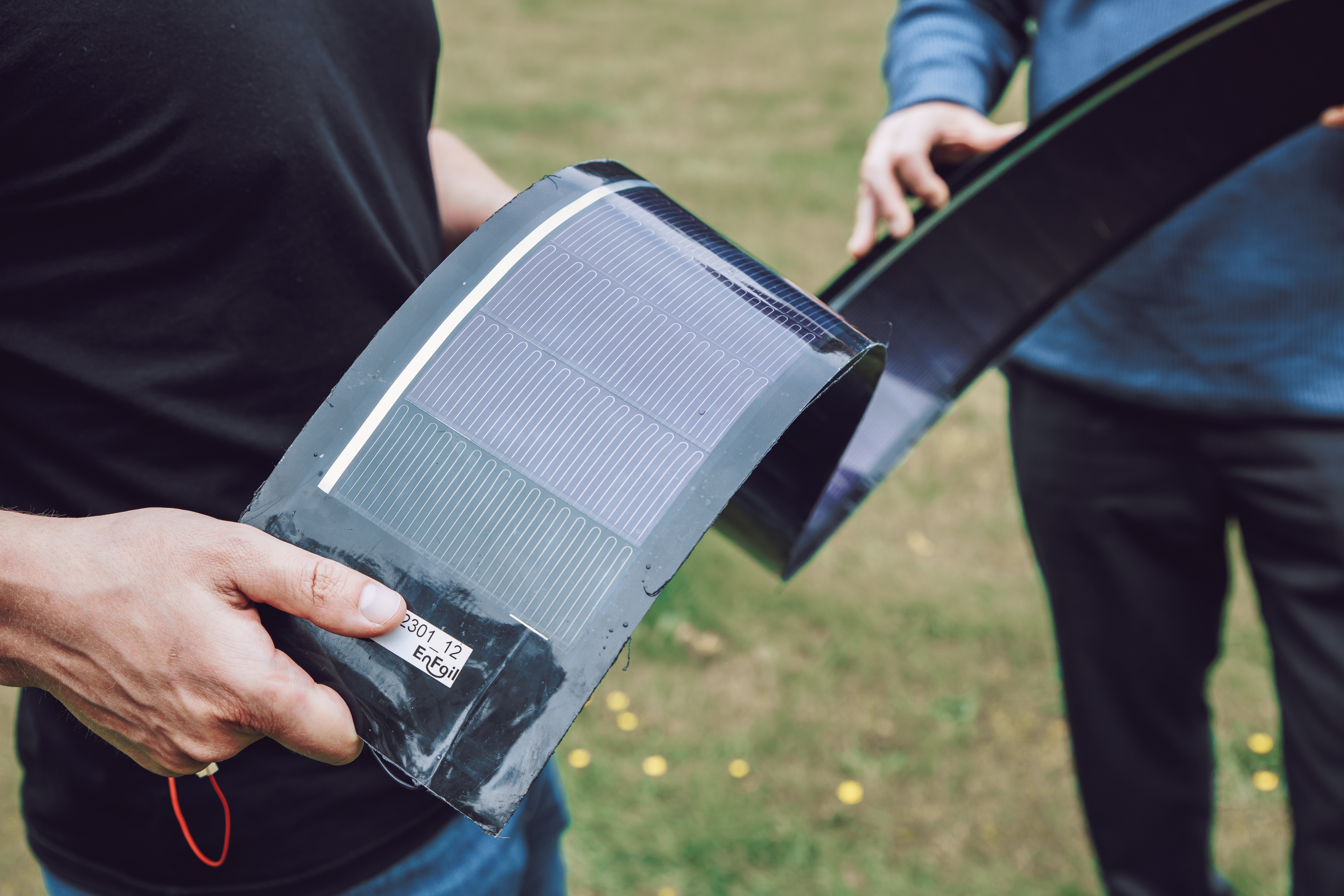 EnFoil produceert dunne en flexibele zonnepanelen op maat - Bouwproducten