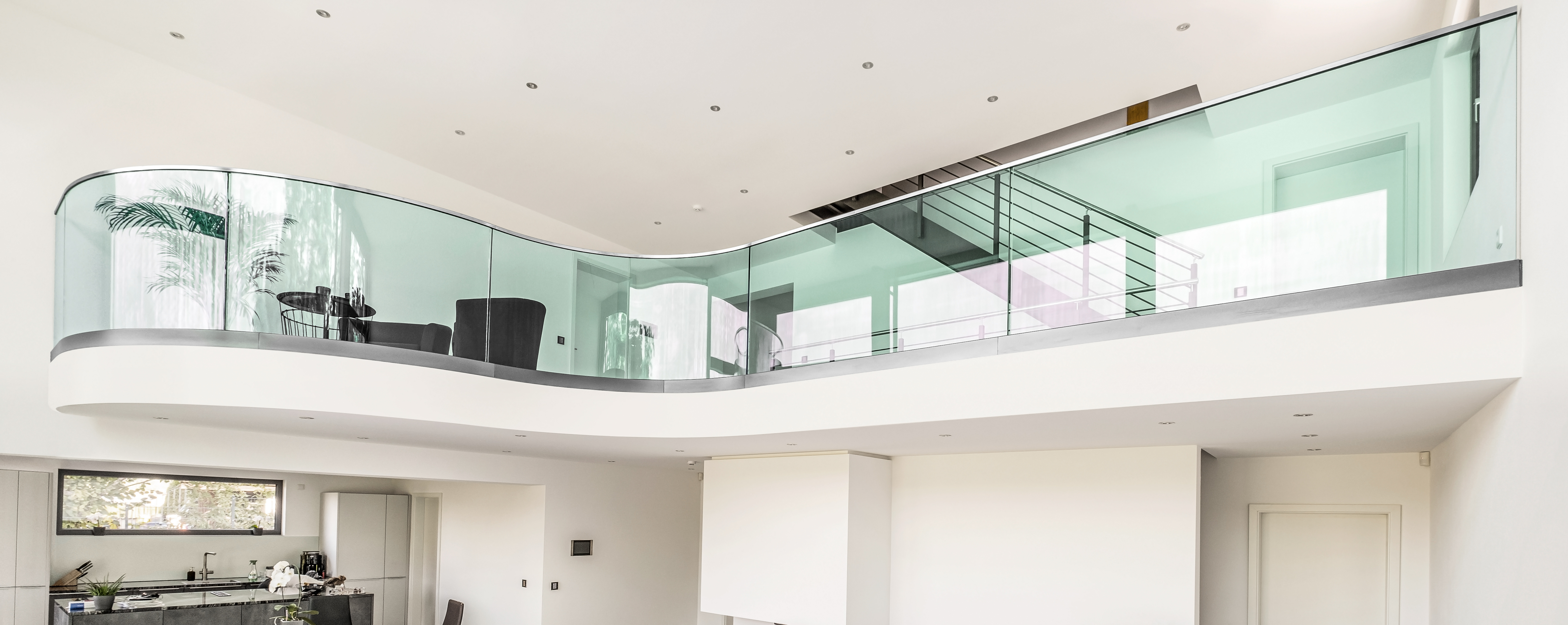 BALARDO glasbalustrade systemen van GLASSLINE - Bouwproducten